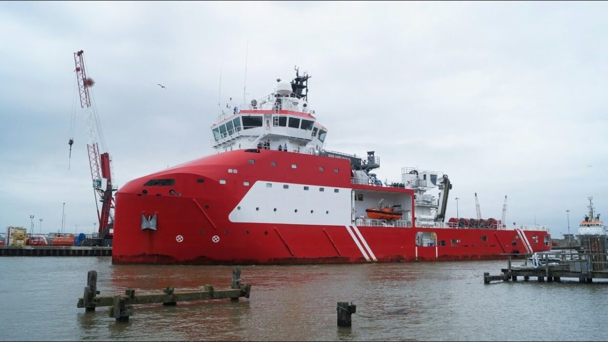 OFFSHORE FLEET CRANE/GANGWAY OP3 FOR OSV DP2 400EUR P/D - Gold Orion