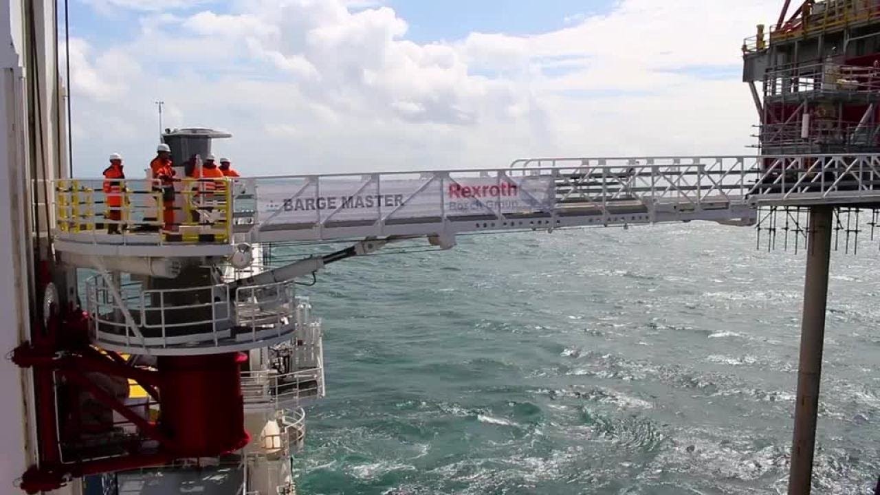 OFFSHORE FLEET GANGWAY OP. FOR MPSV DP2 450EUR P/D - Gold Orion