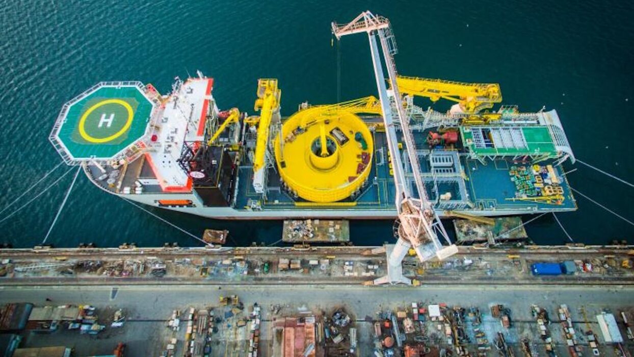 OFFSHORE FLEET C.R. FOR CLV 910EUR P/D - Gold Orion