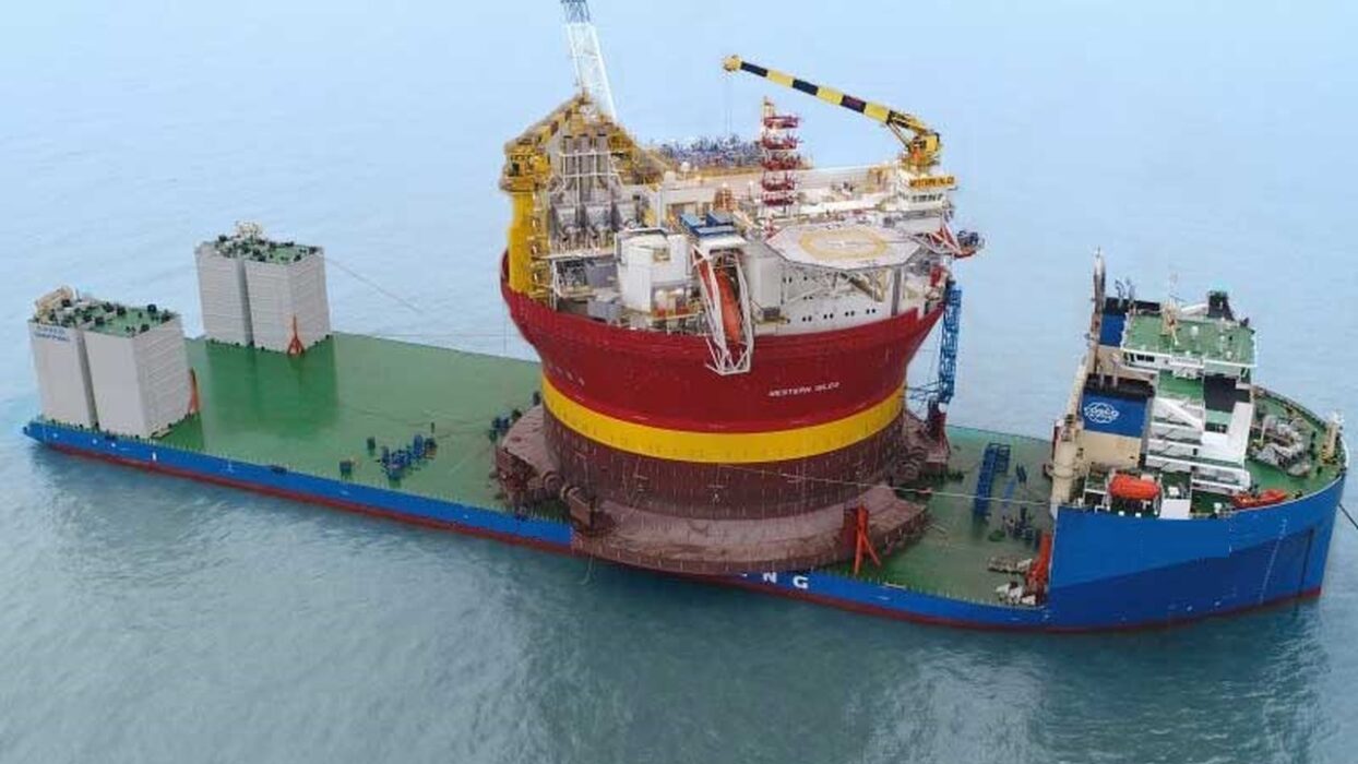 Heavy Lifting Vessel - Gold Orion